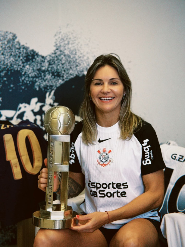 Gabi Zanotti sobe em ranking e vira uma das maiores artilheiras da ...