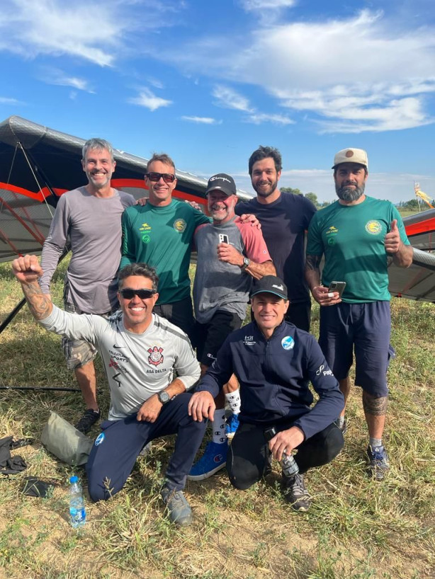 David Brito representa o Brasil no Mundial de Asa Delta na Macedônia