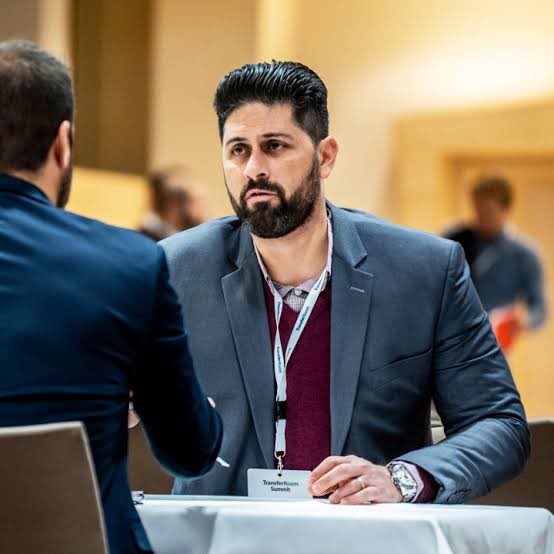 Renan Bloise o GERENTE