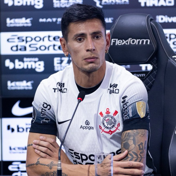 Esse cara mal chegou e já é campeão!