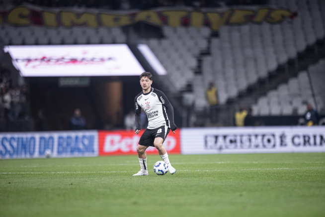 Rodrigo Garro, meia do Corinthians