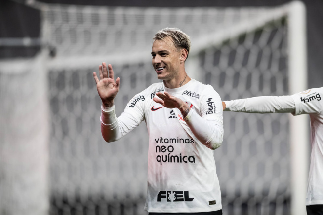 Notícias de Róger Guedes no Corinthians