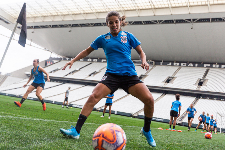 Millene admite saudades do Corinthians e valoriza crescimento na China ...