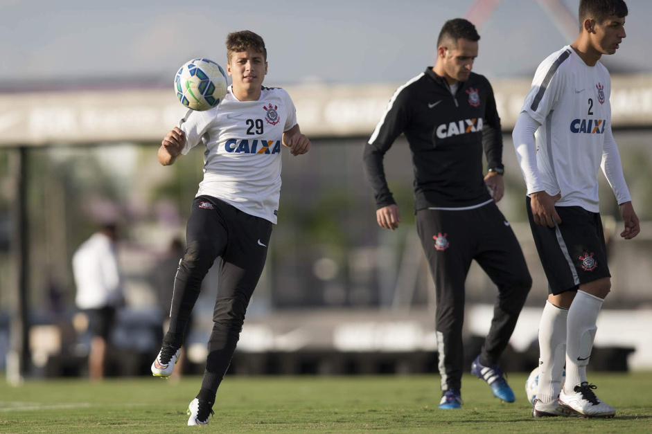 Ex-destaque da base do Corinthians é anunciado por clube que disputa o ...