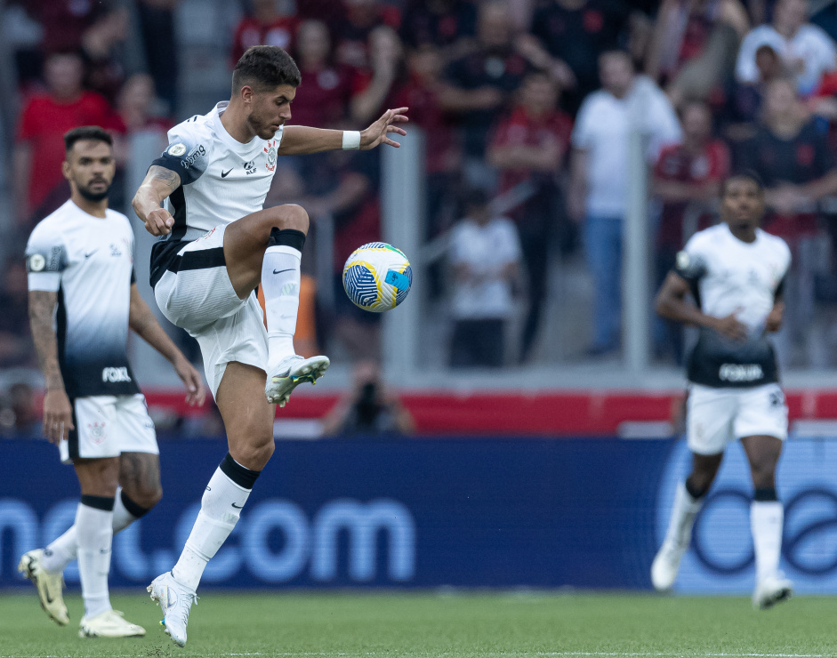 Pedro Raul faz sétimo jogo no Brasileiro pelo Corinthians após ...