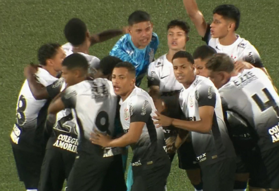 Corinthians bate Ituano no brilho de Kauê nos pênaltis e está nas ...