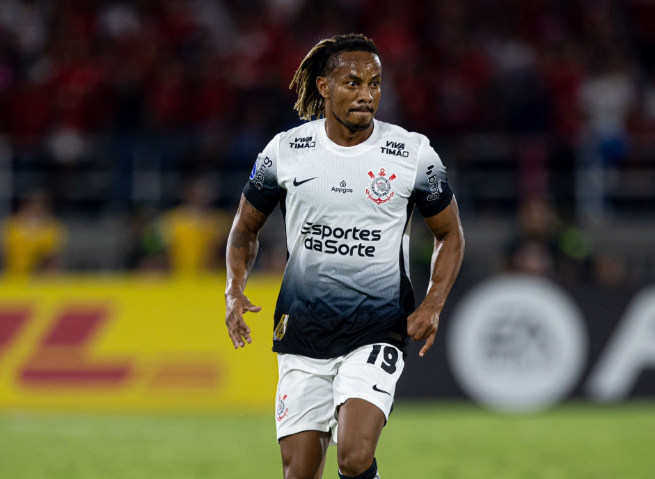 Meia do Corinthians é eleito craque na Sul-Americana em noite de ...