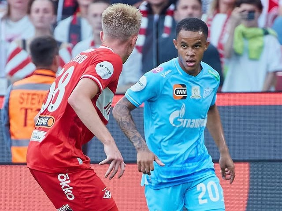 Ex-Corinthians se firma como meia sub-20 mais valorizado fora das cinco ...