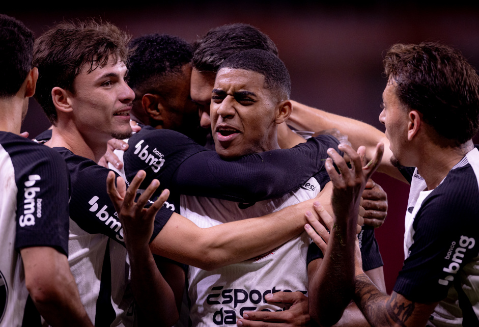 Notas da torcida do Corinthians: Internacional 1 x 1 Corinthians ...