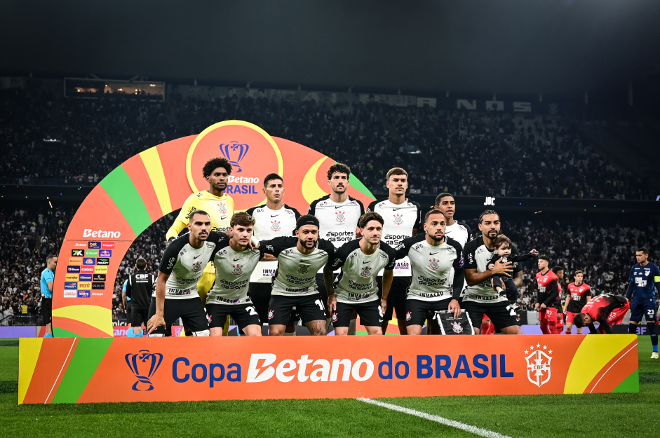 CBF define mandos de campo para semifinal entre Corinthians e Cruzeiro ...