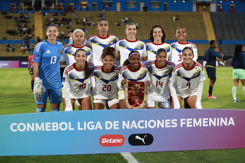 Volante do Corinthians atua como titular da Venezuela em empate sem ...