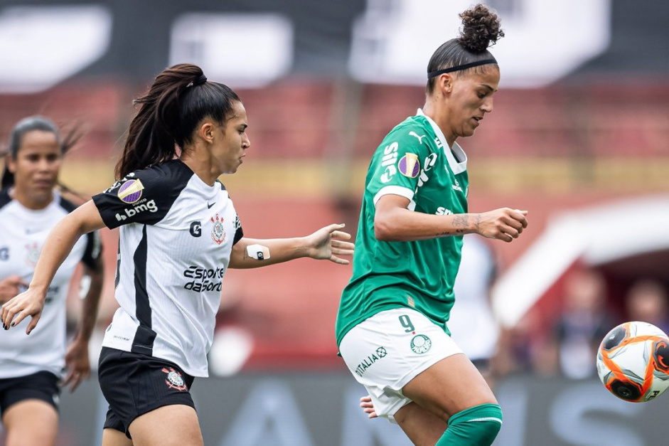Corinthians vence o Palmeiras, mas fica com o vice do Paulistão Feminino