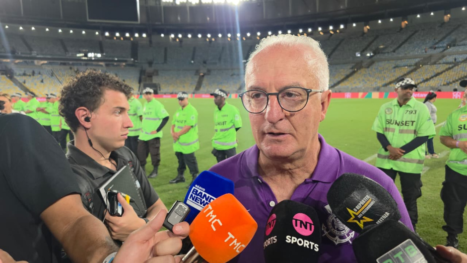 Dorival explica escolha de Garro no banco e revela jogada treinada em ...