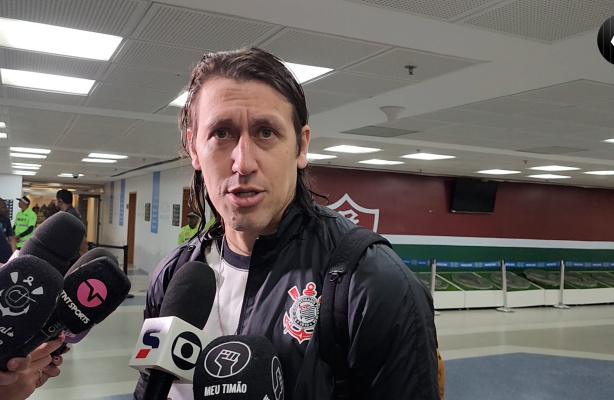 Cássio projeta evolução do Corinthians e elogia a Fiel quando é ...