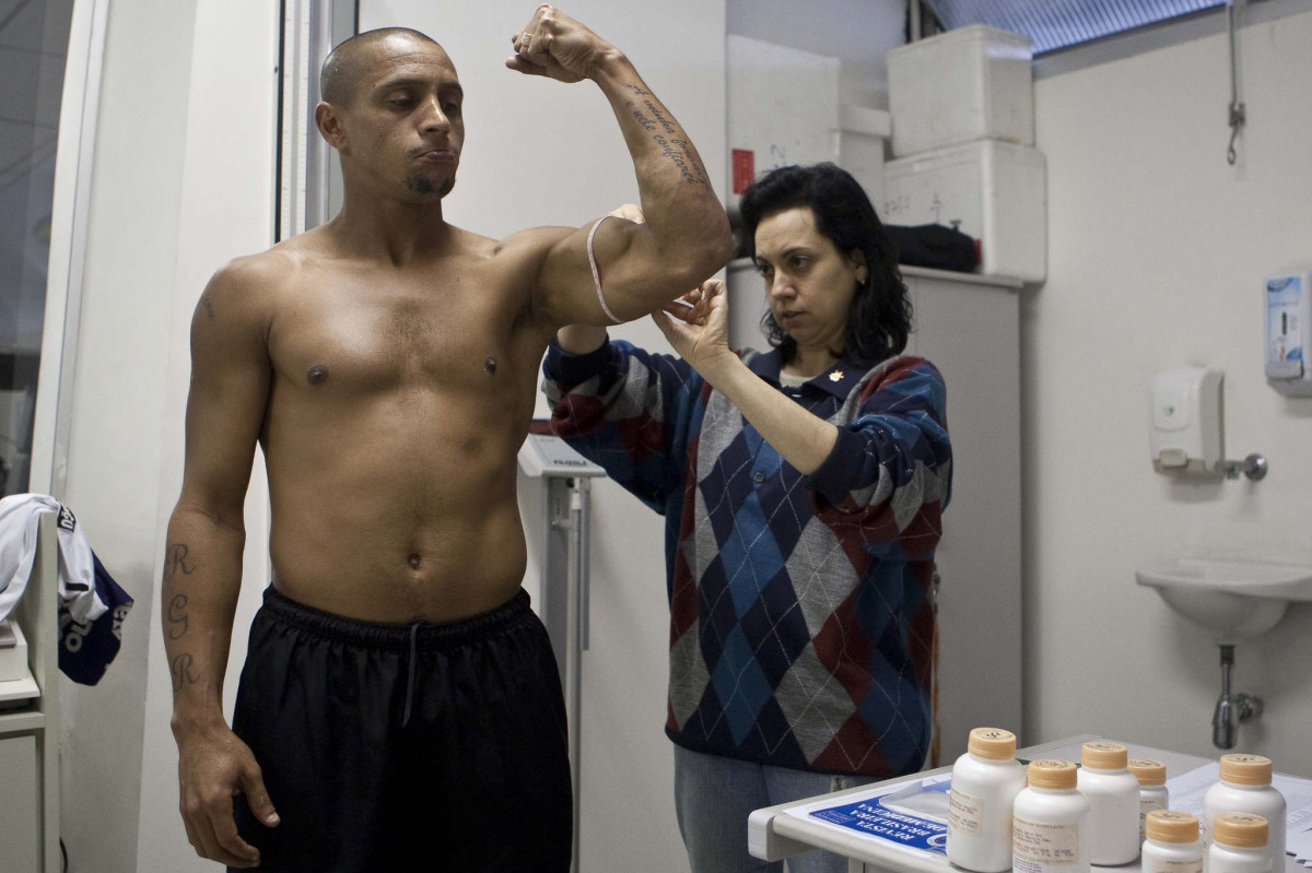 Roberto Carlos faz avaliação fisica com a nutricionsita Christine Neves ...