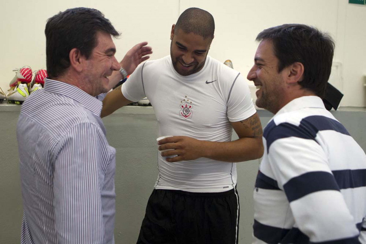 Duílio Monteiro Alves toma posse como novo presidente do Corinthians ...