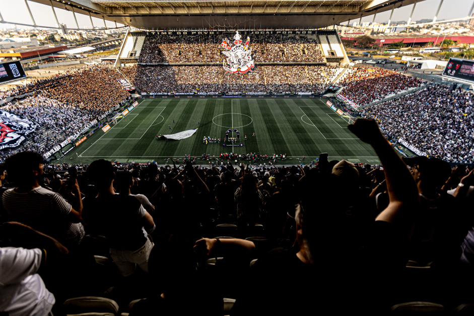 Torcida do Corinthians na Neo Química Arena